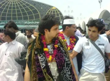 When Lahore turned up in huge numbers for Emraan Hashmi | Dailyhunt