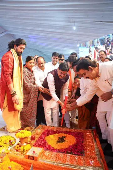 इंदौर पीथमपुर इकोनॉमिक कॉरिडोर का भूमिपूजन: CM बोले - MP का मार्वलस ...