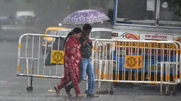 দুর্বল মৌসুমি বায়ুর কারণে বৃষ্টি ঘাটতির পূর্বাভাস ভারত জুড়ে ...