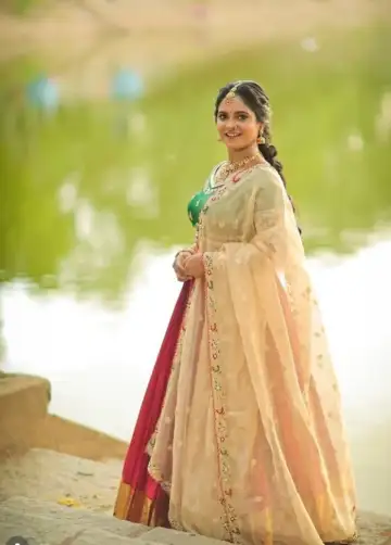 மாடர்ன் உடையில் சின்ன மருமகள் சீரியல் நாயகி..!! ஸ்வேதா வெளியிட்ட ...