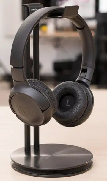 Best Headphones Under Rs. 2,000 in India to Buy in 2026 | Dailyhunt