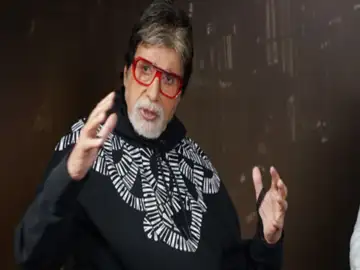 Amitabh Bachchan: Is Amitabh Bachchan troubled by something? Netizens ...