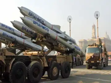 4 Stocks Riding BrahMos Boom | Dailyhunt