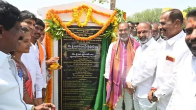 BJP's Bandi Sanjay credits Revanth for unlocking central funds | Dailyhunt