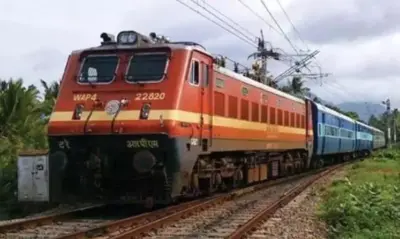 MP Train Tragedy: Blind Curve Prevented Loco Pilot, Passengers From ...