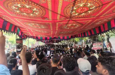 Cockroach Janata Party protest reaches Hyderabad; Sonam Wangchuk joins ...