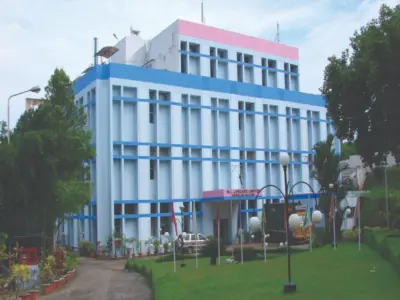 Three decades of strengthening blood safety: HLL marks World Blood ...