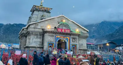 Heavy rush at Badrinath, Kedarnath; pilgrims advised caution | Dailyhunt