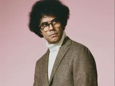 Who Is Richard Ayoade? The BAFTA-Winning Star Involved In London Crash ...