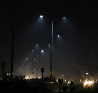 Smart LEDs to light up roads in Delhi | Dailyhunt
