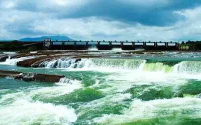 Water Levels in Khadakwasla Dam System Drop to 13.91%; Women Stage ...
