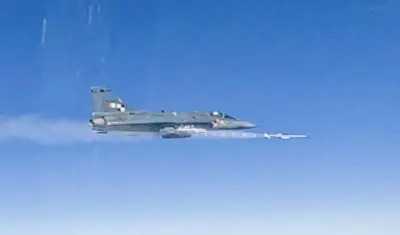 Tejas Mk1A प्रोजेक्ट को बड़ा झटका, HAL ने 'फ़र्ज़ी' रिपोर्ट देने वाली ...
