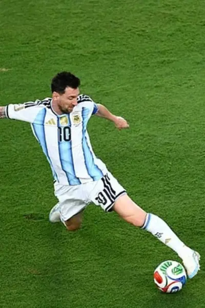 Messi Wins History Race vs Ronaldo; Equals Huge FIFA WC Record & Enters ...