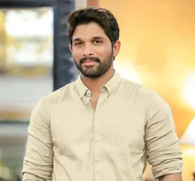 ALLU ARJUN: 'ಪುಷ್ಪ 2' ಕಾಲ್ತುಳಿತ ಕೇಸ್, ನಟ ಅಲ್ಲು ಅರ್ಜುನ್‌ಗೆ ಕೋರ್ಟ್ ಸಮನ್ಸ್ ...