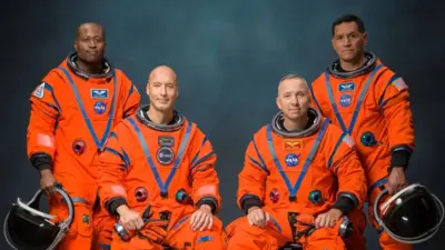 Countdown to Artemis III: New crew set to test next-gen Moon landers ...