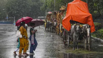 সারা সপ্তাহ ধরে বৃষ্টি চলবে দক্ষিণের ছয় জেলায়! সঙ্গে ৫০ কিমি বেগে ঝড় ...