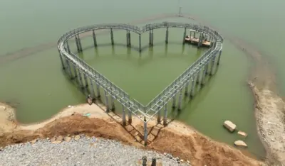 Yellamma Cheruvu glass bridge to boost tourism in Husnabad | Dailyhunt