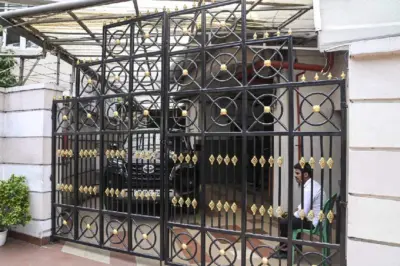 Dawn raid on Abhishek Banerjee: Police break lock at TMC leader's ...