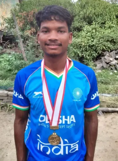 From A Mud House To India's Hockey Team: Inspiring Journey Of Odisha's ...