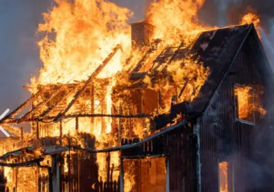 Man Sets Younger Brother's House on Fire in Midnight Attack | Dailyhunt