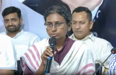 SC refuses to intervene in Meenakshi Natarajan nomination rejection row ...