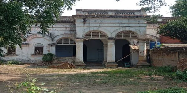 Land Mafia Eyeing Kanpur Road Church Land, Christians Protest | Dailyhunt
