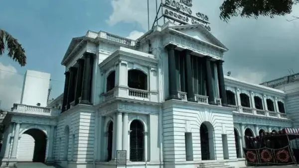 குட் நியூஸ்..! வரலாற்றில் முதல் முறையாக ஒரே நேரத்தில் 300 ...