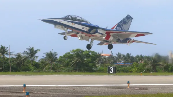 Two pilots killed in military training plane crash in Taiwan | Dailyhunt