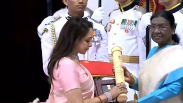 Dharmendra honoured posthumously with Padma Vibhushan, wife Hema Malini ...