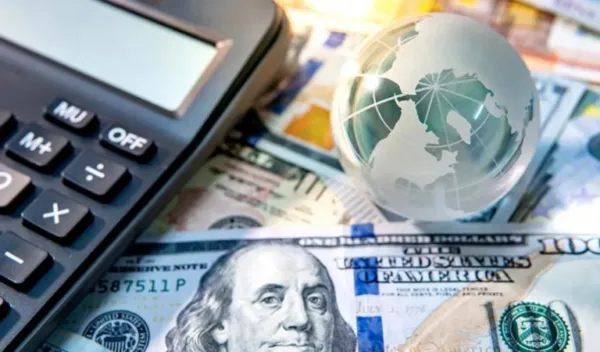 FPIs pull out nearly Rs 43,000 Crore from Indian equities in June amid ...