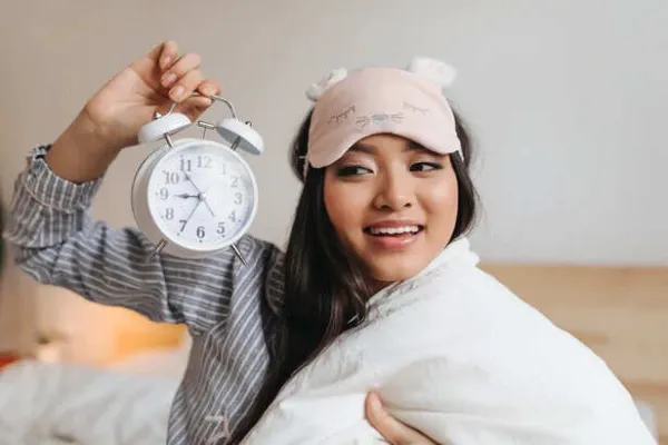 The 10-Minute Night Routine That Melts Post-Work Stress Fast | Dailyhunt
