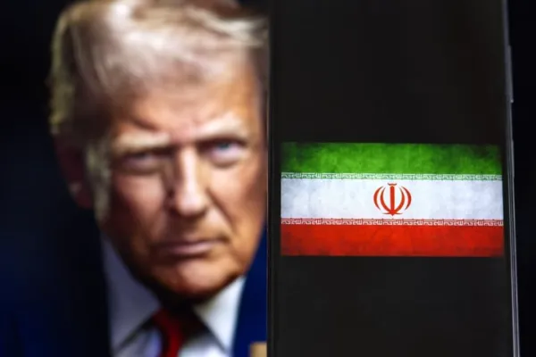 Elizabeth Warren Says Trump's Iran War Is Costing Americans $800 ...