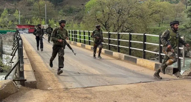 Ban on unauthorised sale of new Army uniform in Udhampur | Dailyhunt