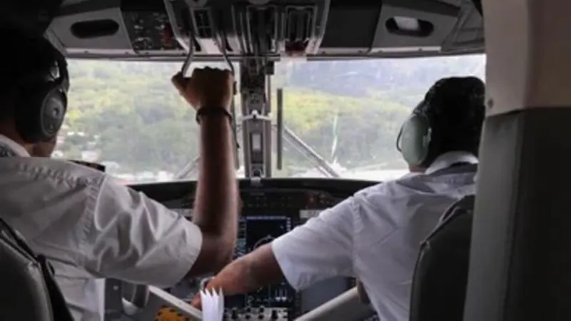 Ebola outbreak: DGCA asks airlines to make in-flight announcements ...