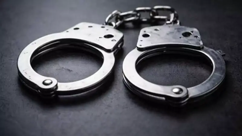 Highway robber nabbed after gunfight | Dailyhunt