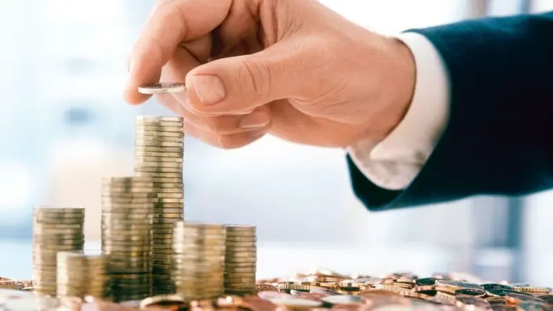 Centre's domestic financing nearly doubles to ₹3.6 trillion in April ...