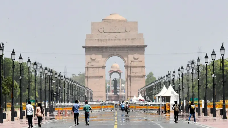 Delhi temperatures stay below 40°C, but is a bigger weather change ...