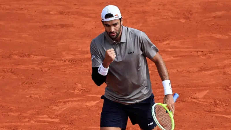 Matteo Berrettini Reveals Keys to Disconnect During Darkest Moments ...