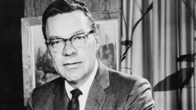 Quote of the day by Earl Nightingale: 'Never give up on a dream just ...