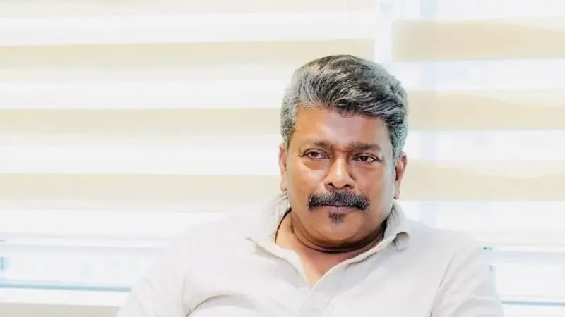 Radhakrishnan Parthiban pushes 'no caste, no religion' identity | Dailyhunt