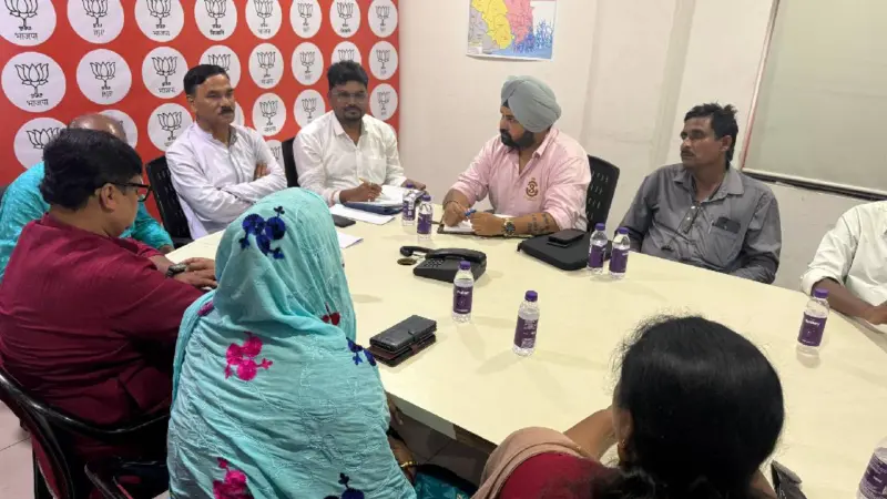 'সংখ্যালঘু সমাজ বুঝে গিয়েছে বাংলার উন্নয়নের জন্য বিজেপিকেই প্রয়োজন ...