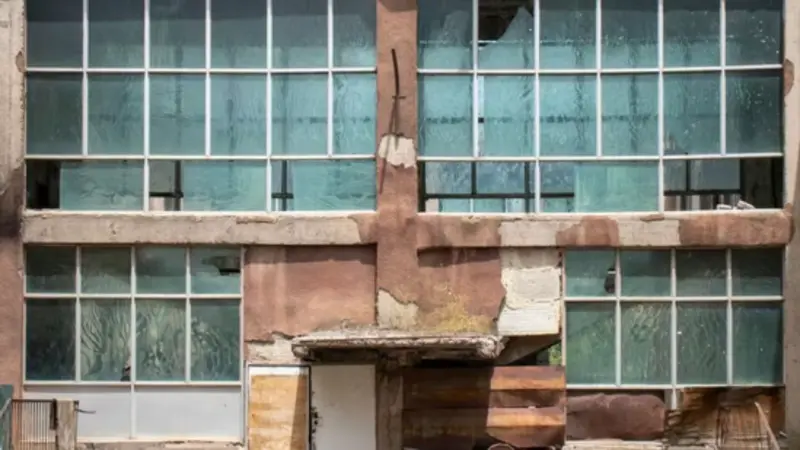 82 dangerous buildings, 2,736 occupants: Mumbai's big monsoon ...