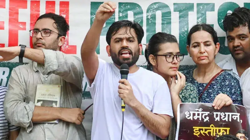 Cockroach People's Party Sparks Political Debate with Protest in Delhi ...