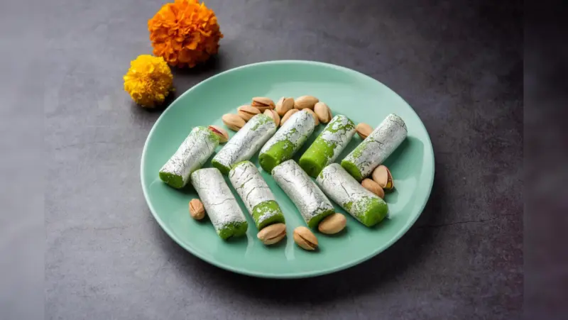 How to Make Pistachio Rolls at Home for Festive Joy | Dailyhunt