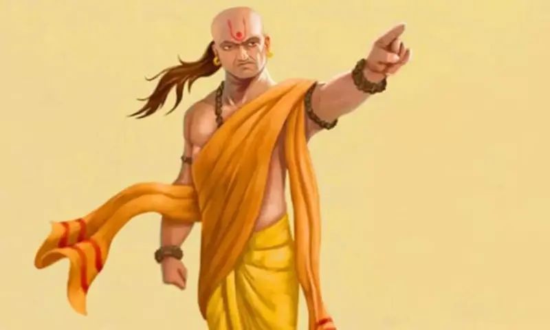 Chanakya Niti: డబ్బు ఆదా చేయాలనుకుంటున్నారా? చాణక్య చెప్పిన ఈ 5 ...