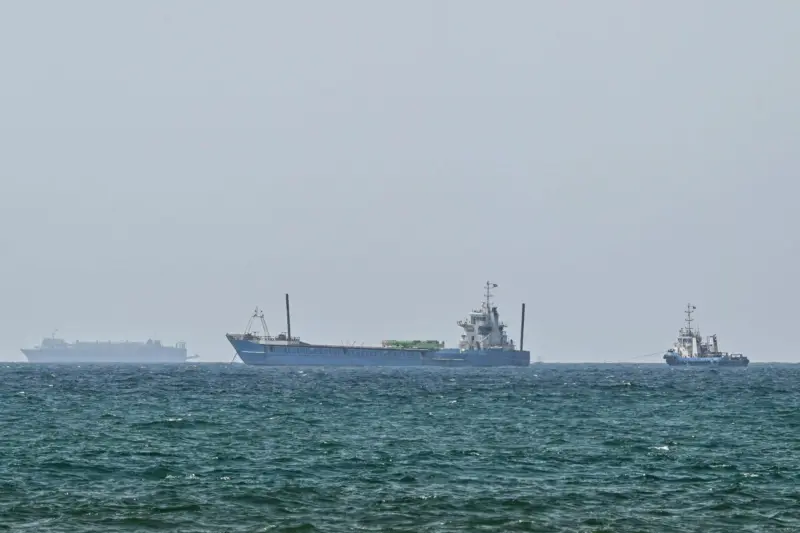 US Conducts 'Self-Defence Strikes' on Iranian Boats, Missile Sites ...