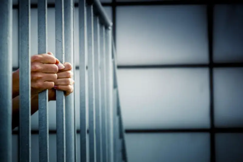 Letters to the editor: You can now spend 24 hours locked inside a real ...
