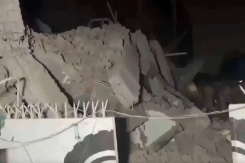 Several feared trapped after five-storey building collapses near Saket ...
