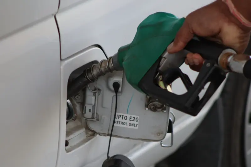 Petrol dealers in Punjab allege oil companies supplying less fuel to ...