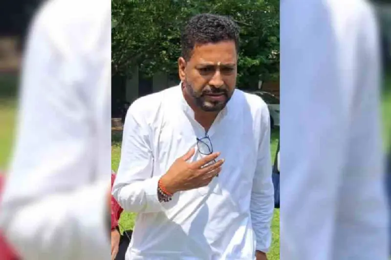 Siliguri MLA Shankar Ghosh's night walk to 'fight crime' and ensure ...